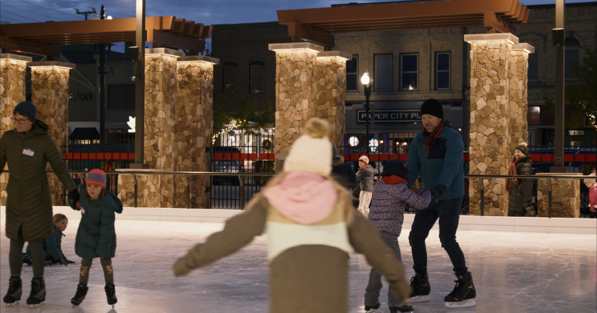 The Plaza Named to Most Charming Skating Rinks in the U.S. | Fox Cities CVB