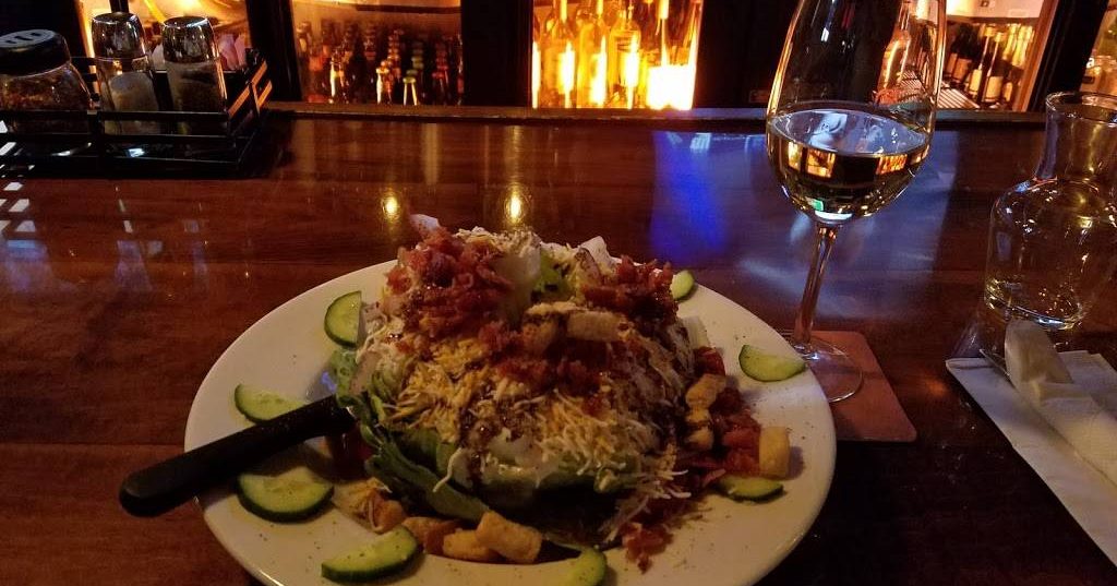 Wiseguys Pizzeria & Pub | Fox Cities CVB