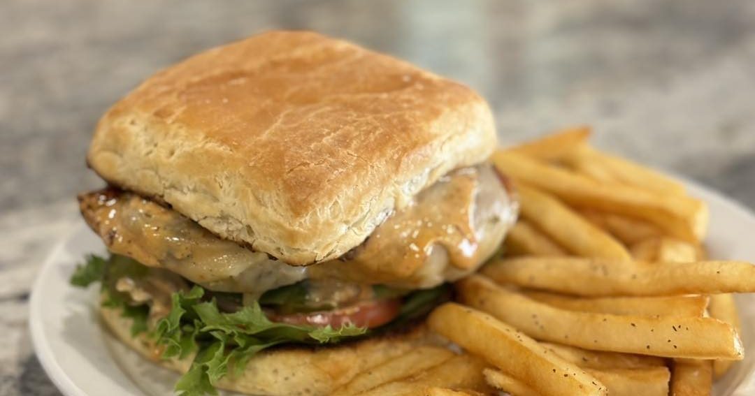Drake's Place | Fox Cities CVB